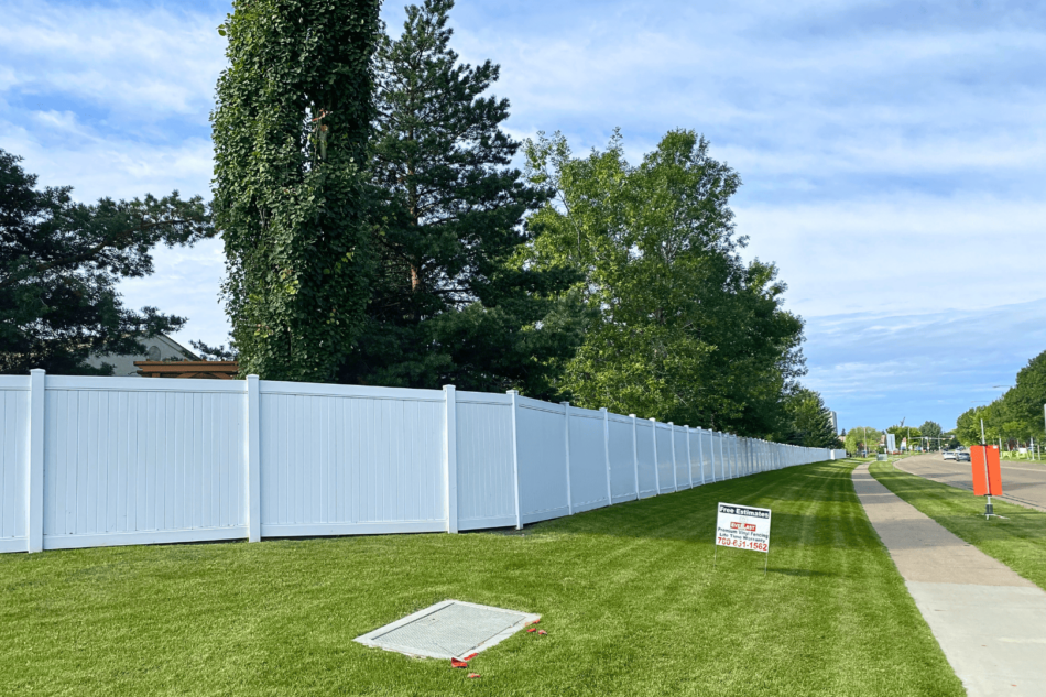 Commercial Fencing - Everlast Vinyl Fencing